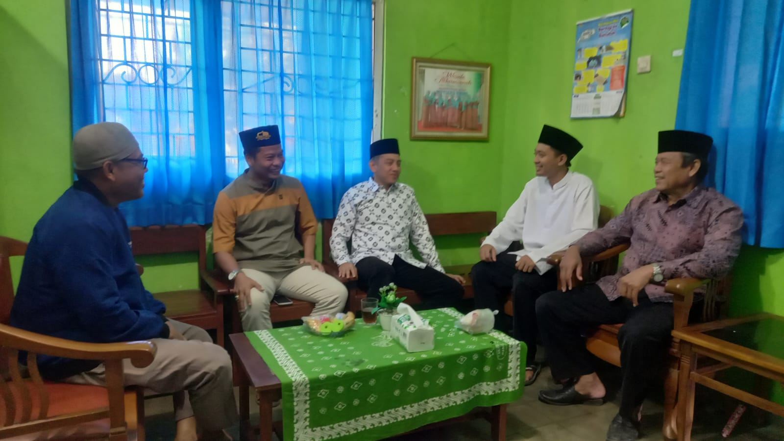 200 Jama’ah Kajian Mutiara Fajar Taman Martani Kalasan Memaknai ...
